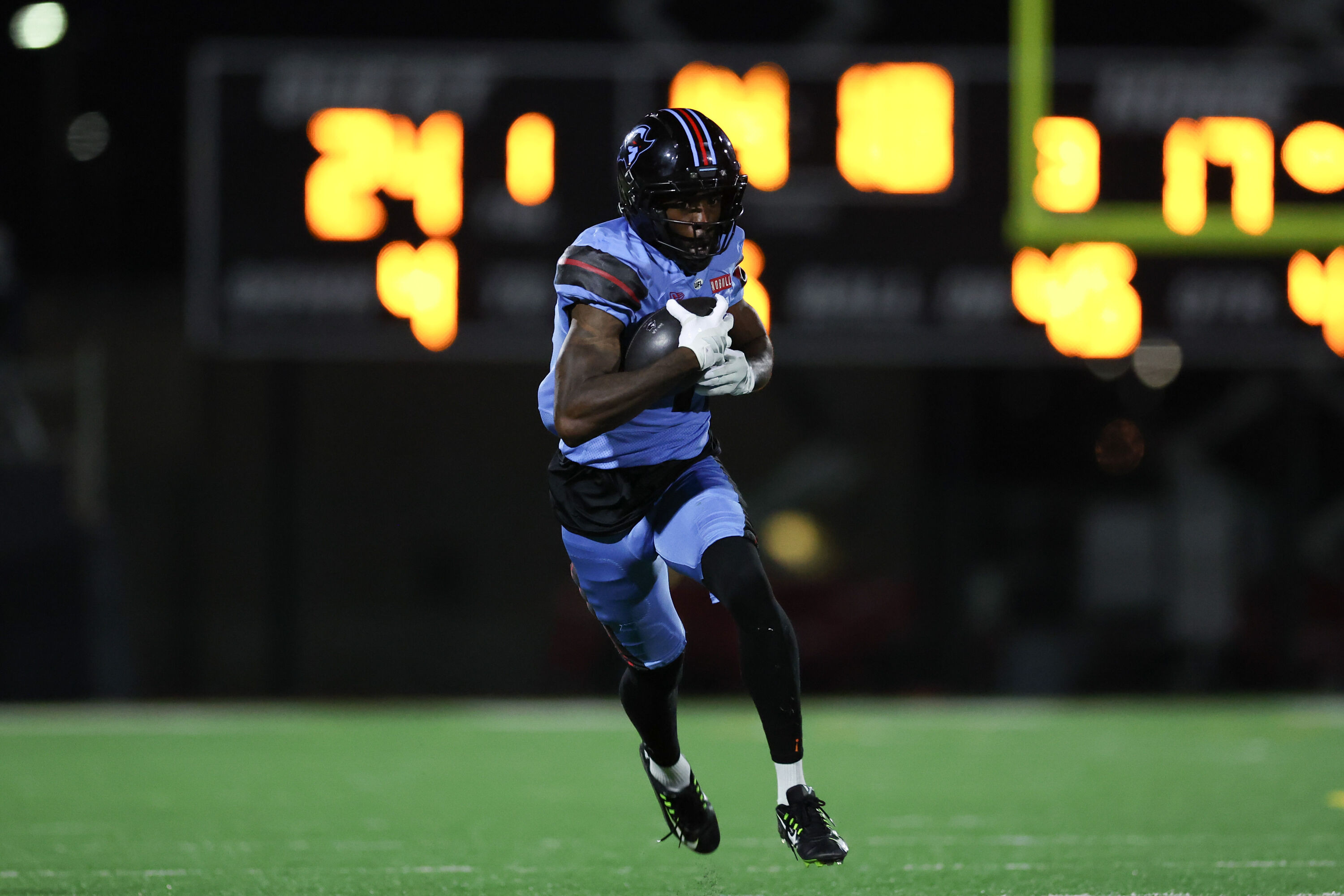 Dallas Renegades Wide Receiver Denzel Mims Signs With Dallas Cowboys
