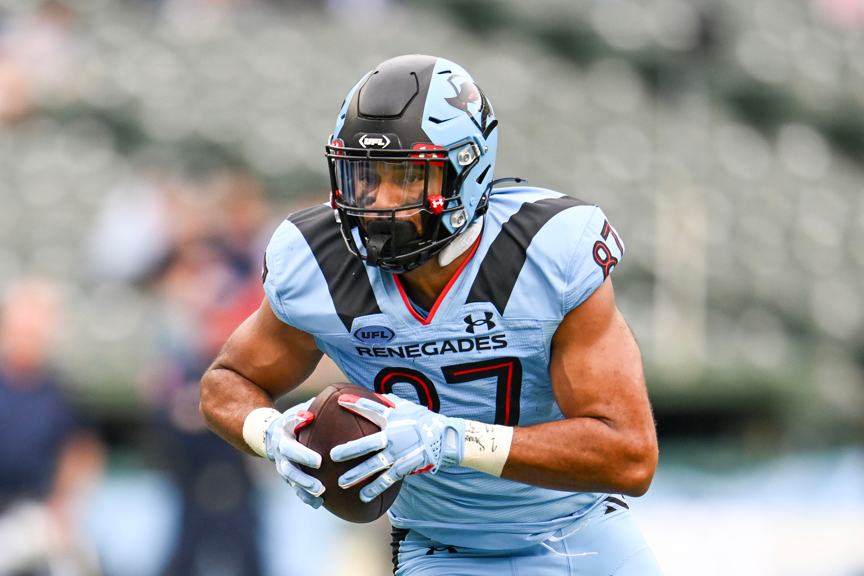 Arlington Renegades Tight End Seth Green and Cornerback Jayden Price ...