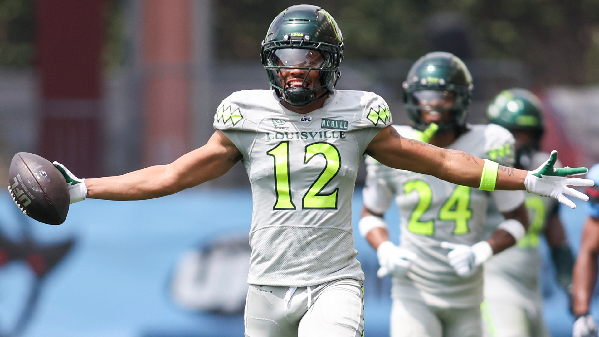 Defense, Wheeler Lead Louisville to Upset Over Dallas