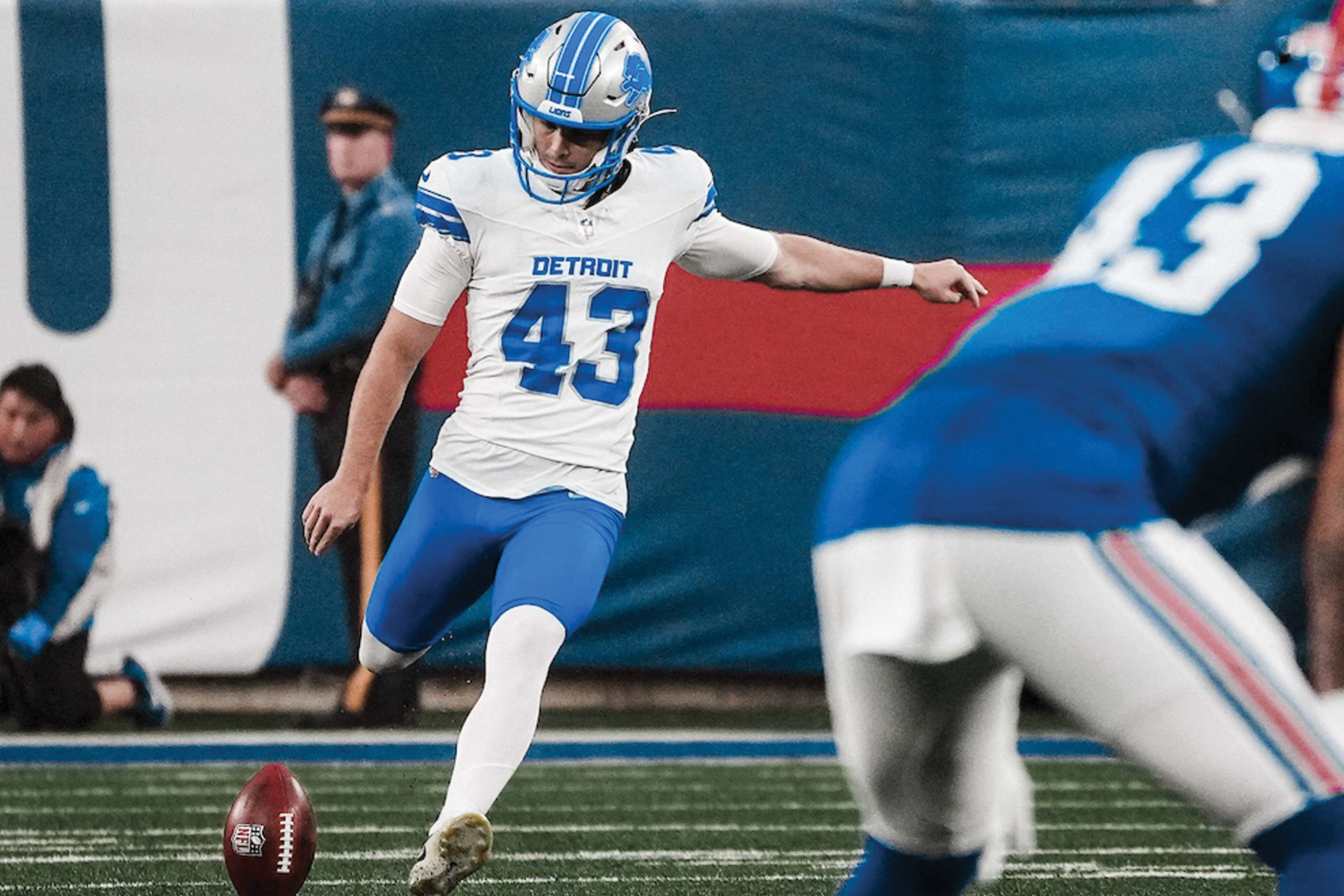 Bates Hits Game-Tying Field Goal In Week 1 Victory